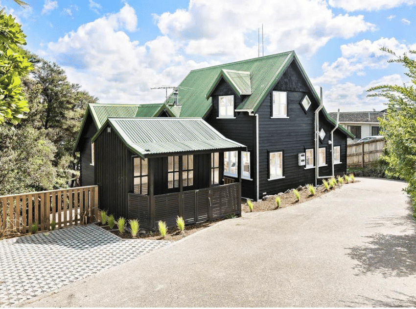 How to renovate a lock wood home in New Zealand?